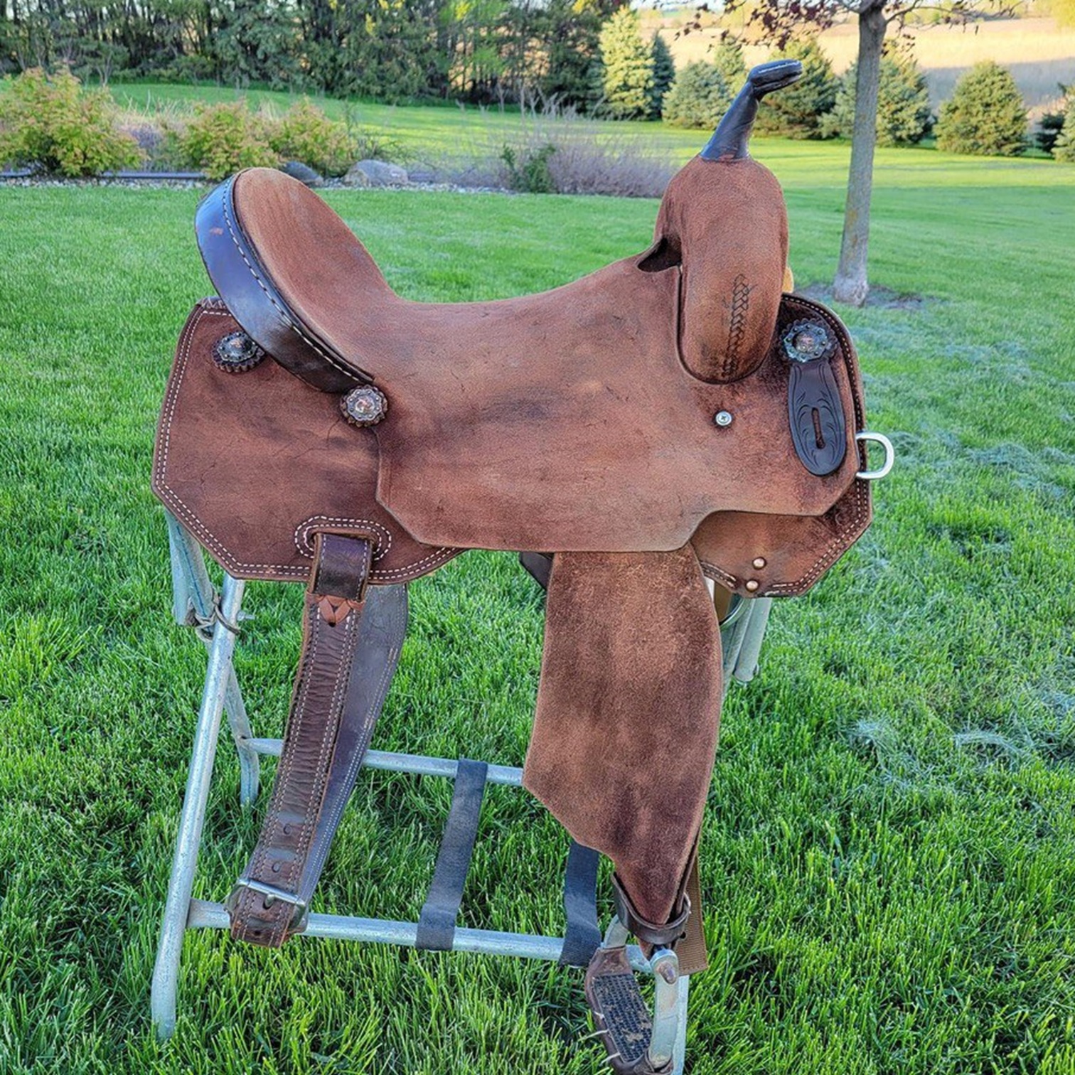15 Used Robbie Philips Barrel Saddle - Luxury Saddles Online